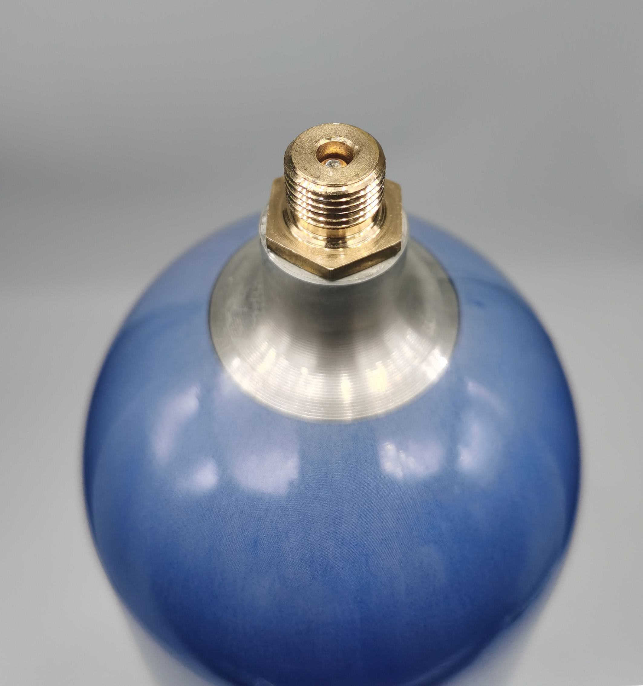 Smartwhip Silver Wholesale 640g N2O Cylinder Cream Charger | Alizee Gas ...